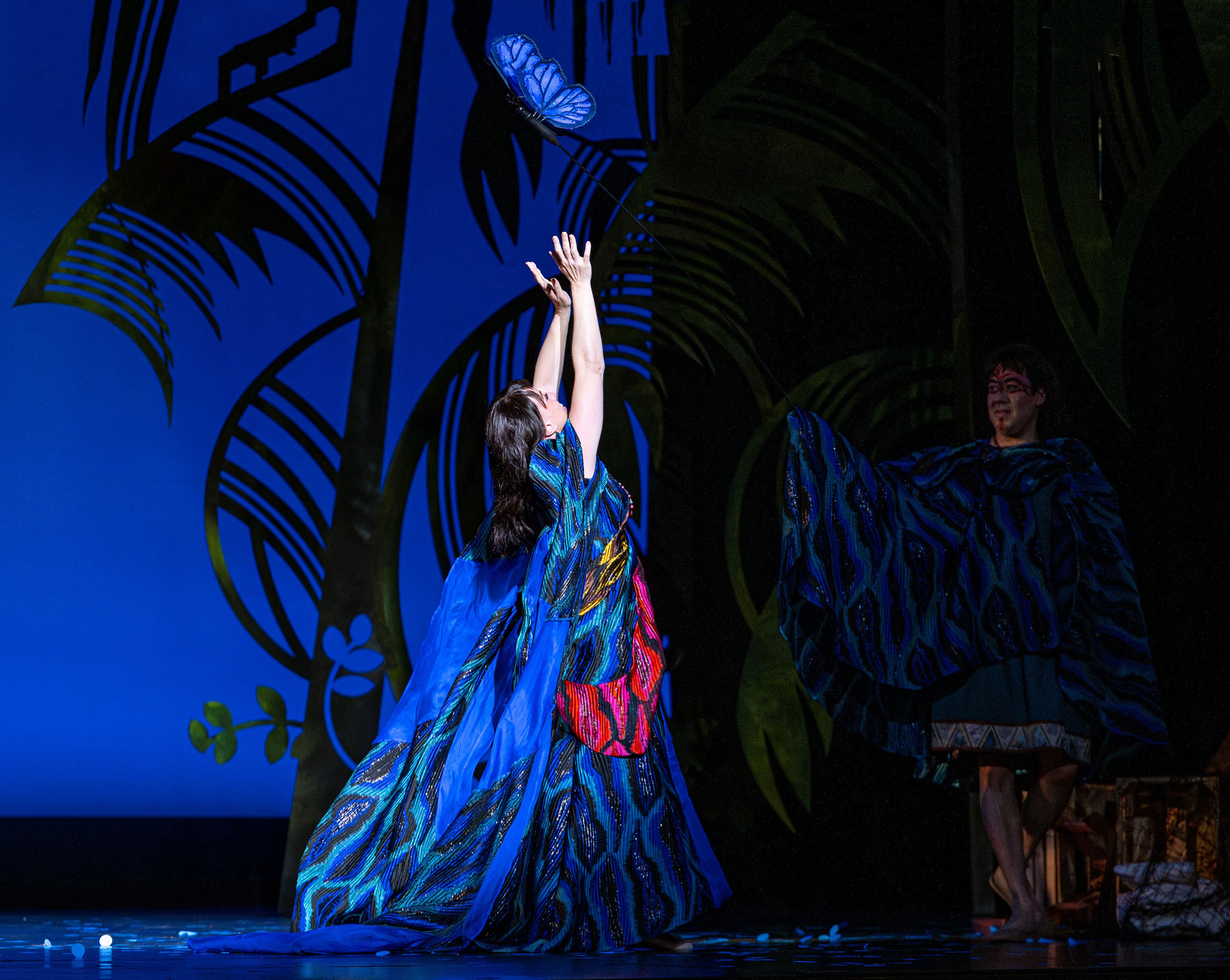 Florencia en el Amazonas – cordellreportsdotcom